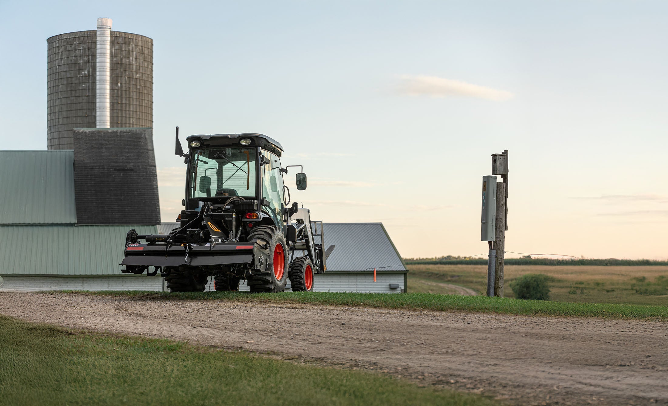 Tractor | Application | Agriculture – Quick Attach