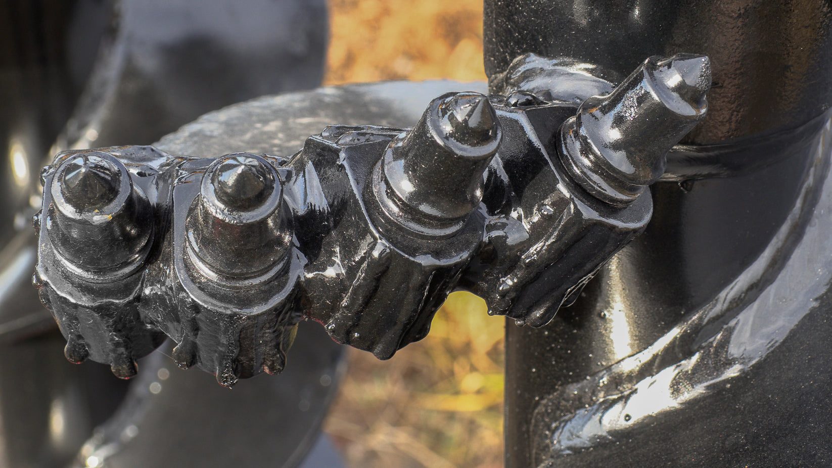 Skid Steer Auger | The Bore Pig – Quick Attach